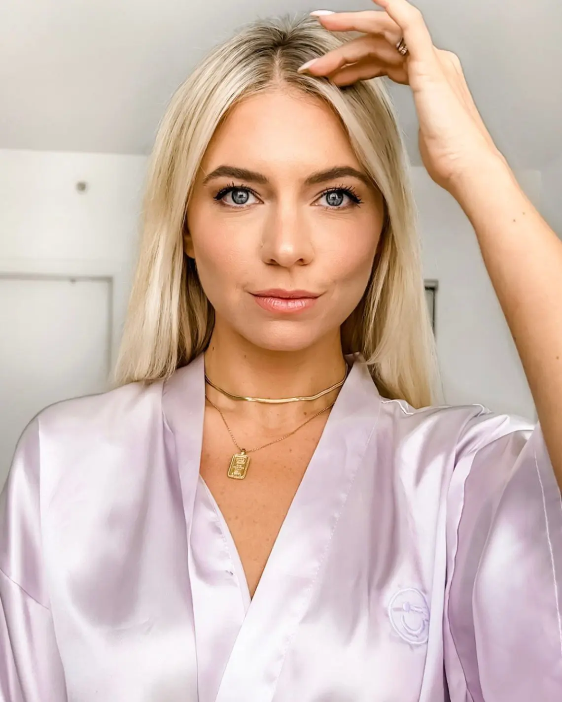 Soft Glam Makeup: How to Do Soft Glam Makeup Step-by-Step