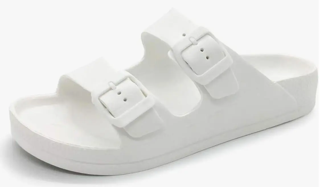 The 15 Best Comfortable White Sandals