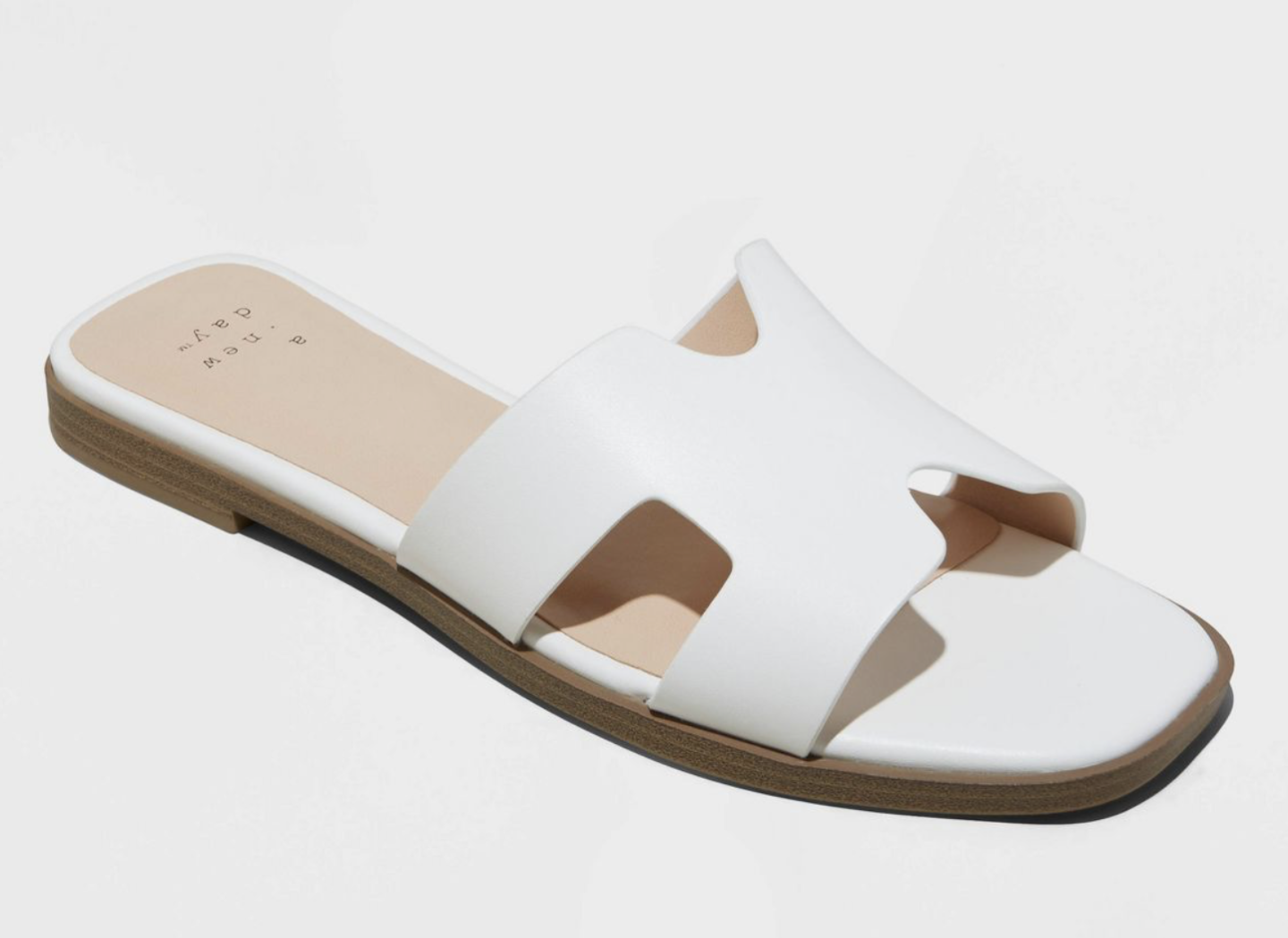 The 15 Best Comfortable White Sandals